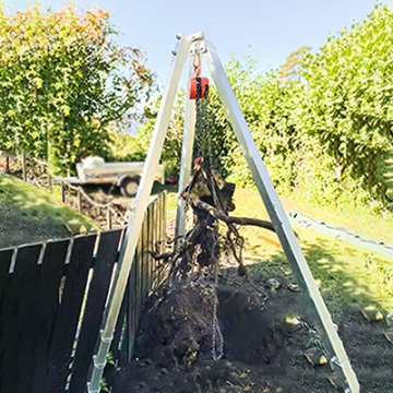 Heavy-Duty Tripod stump puller | Manual Stump Extractor